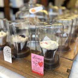 BAKED & WIRED - Updated April 2025 - 4728 Photos & 5278 Reviews - 1052 ...