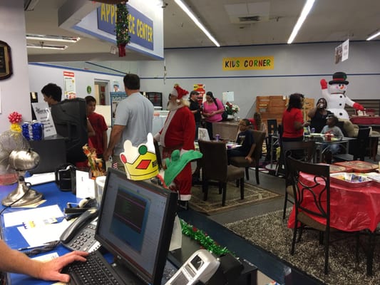 RENT KING - Updated January 2025 - 11902 Seminole Blvd, Largo, Florida ...