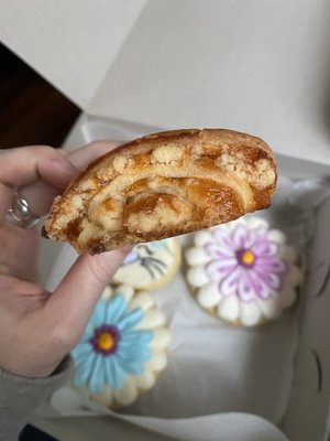 SCONES & DOILIES - Updated June 2025 - 60 Photos & 36 Reviews - 632 ...