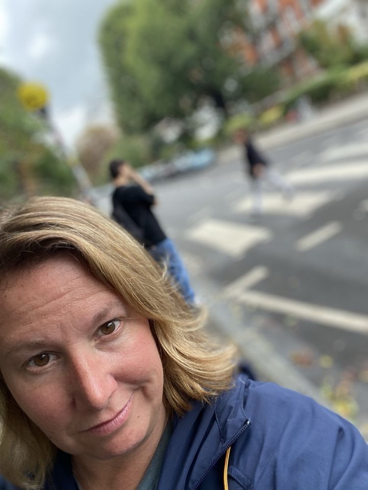 ABBEY ROAD - Updated December 2024 - 170 Photos & 76 Reviews - Abbey Rd ...