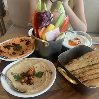 PREDALINA - Updated October 2024 - 706 Photos & 250 Reviews - 1001 E ...