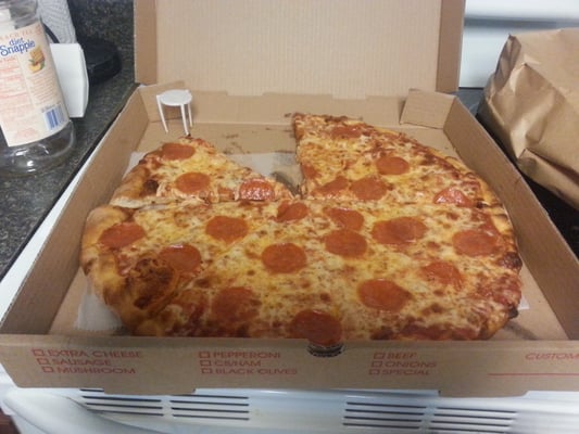 GRANDE PIZZA & FAMILY RESTAURANT - Updated May 2025 - 16 Photos & 45 ...