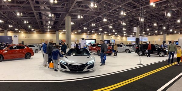ARIZONA INTERNATIONAL AUTO SHOW - Updated November 2024 - 31 Photos ...