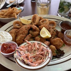 THE BOATHOUSE ON NAPLES BAY - 301 Photos & 465 Reviews - 990 Broad Ave ...
