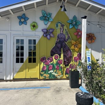 MERCY KITCHEN - Updated December 2025 - 125 Photos & 59 Reviews - 1312 ...