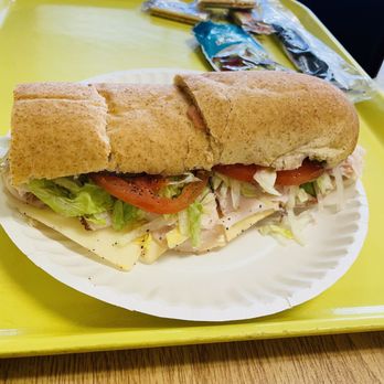 BRIAN’S GIANT SUBS - Updated December 2025 - 55 Photos & 110 Reviews ...