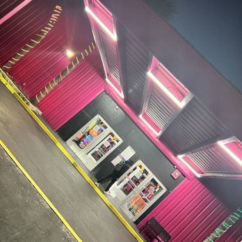 ASTRO SKATE ORLANDO - Updated December 2025 - 94 Photos & 78 Reviews ...