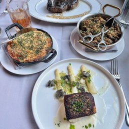 MAPLE & ASH - 3633 Photos & 2069 Reviews - 8 W Maple St, Chicago ...