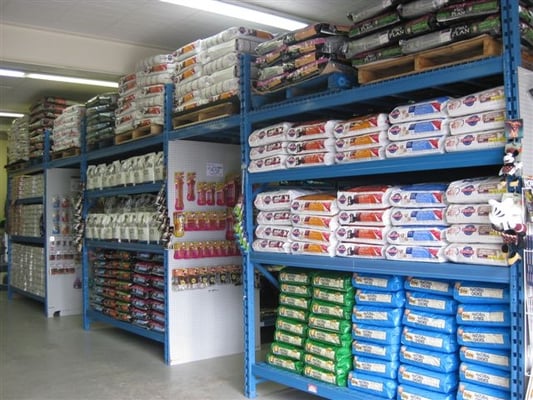 PETMAX - Updated December 2025 - 45 Nebo Road, Hamilton, Ontario - Pet ...