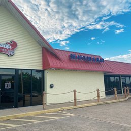 HUNTER CRAB - SHREVEPORT LA - Updated October 2025 - 65 Photos & 50 ...