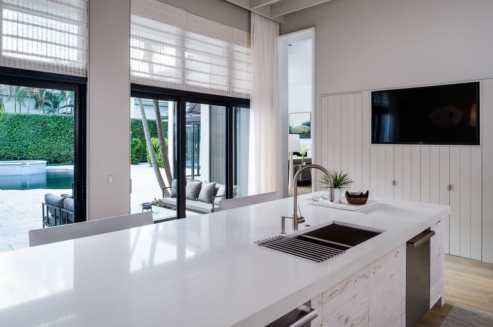 SHORESIDE CONSTRUCTION - Request Consultation - 18 Photos - 4684 Oak ...