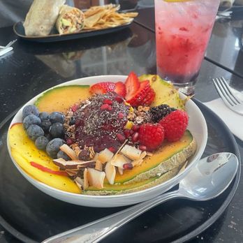 MANGO HAUS - Updated November 2024 - 425 Photos & 256 Reviews - 700 ...