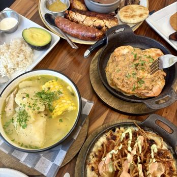 CURUBA - Updated October 2025 - 125 Photos & 34 Reviews - 1546 E Stacy ...