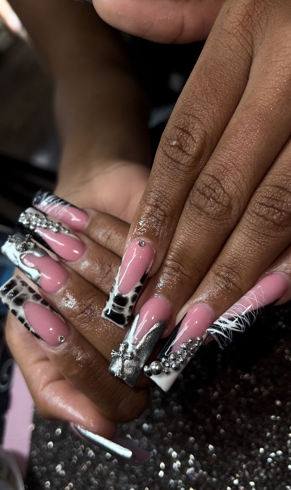 LUXGLITZ BY COLE - Updated May 2024 - Request an Appointment - College ...