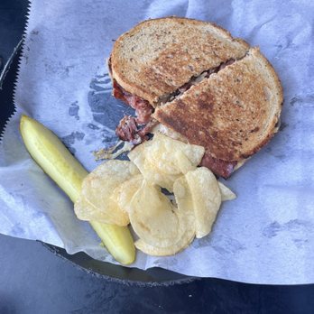 CAMDEN DELI - Updated October 2024 - 136 Photos & 241 Reviews - 37 Main ...