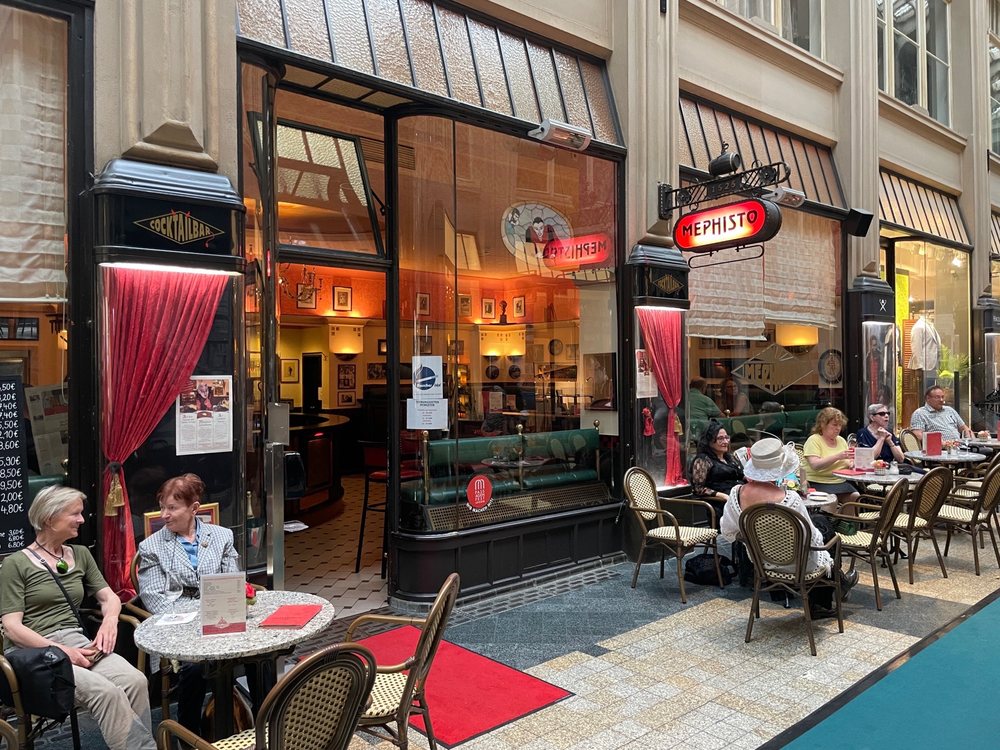 MEPHISTO BAR - 27 Photos & 26 Reviews - Grimmaische Str. 2 - 4, Leipzig ...