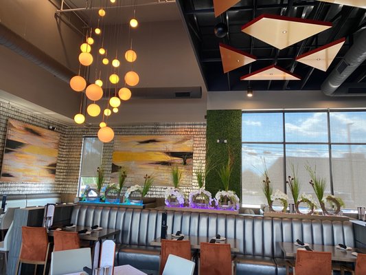 RH HOUSE - 266 Photos & 206 Reviews - 2630 Crooks Rd, Rochester Hills ...