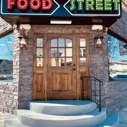 FOOD STREET - Updated December 2025 - 107 Photos & 62 Reviews - 141 ...