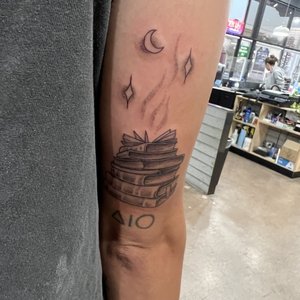 THE GOLDEN RULE TATTOO - 189 Photos & 111 Reviews - 4802 N 7th St ...