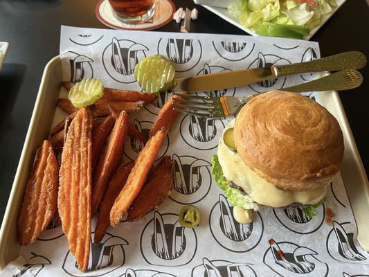 RABBIT HOLE TAVERN - Updated July 2024 - 17 Photos & 12 Reviews - 284 ...