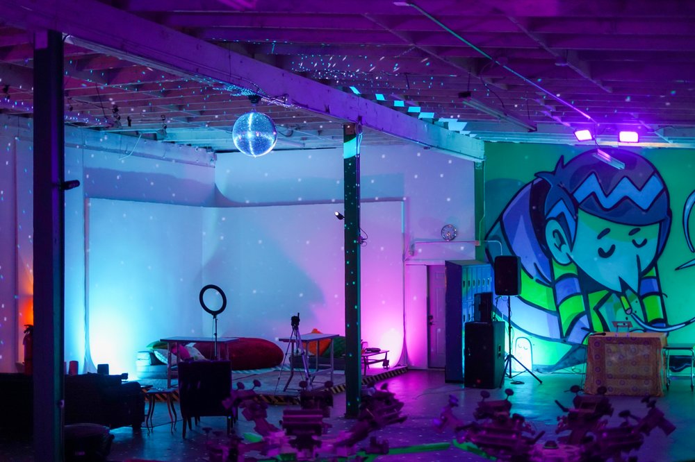 COLAB STUDIOS - Updated October 2025 - 12 Photos - 2457 Hunter St, Los ...