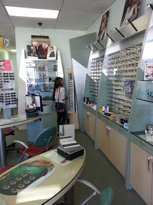 EYESMILE OPTOMETRY MYHANH TRAN, OD - Updated December 2025 - 14 Photos ...