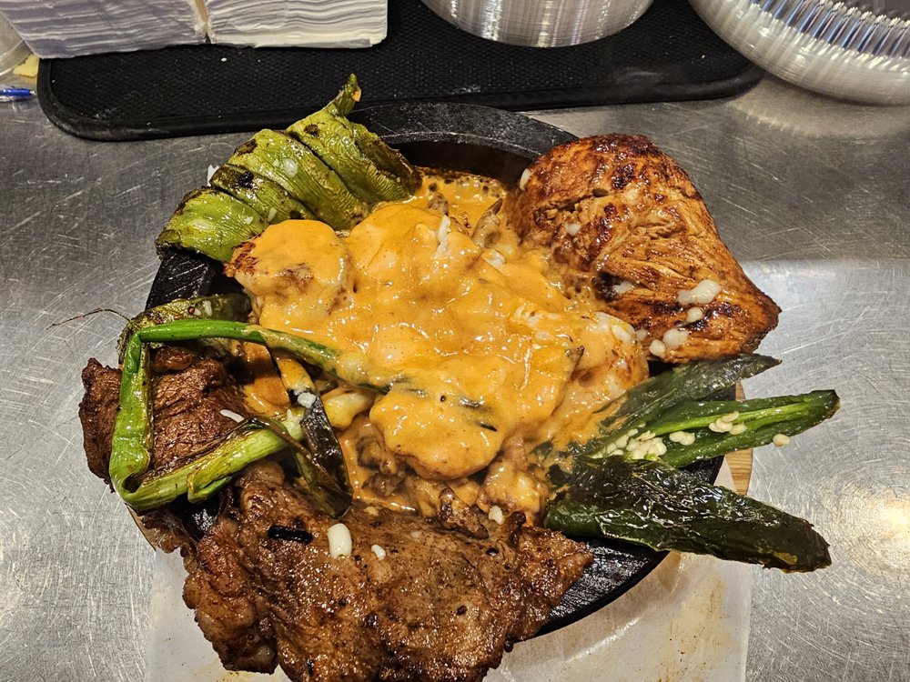 MI CASA BELLA - Updated October 2025 - 18 Photos - 4623 Whaleyville ...