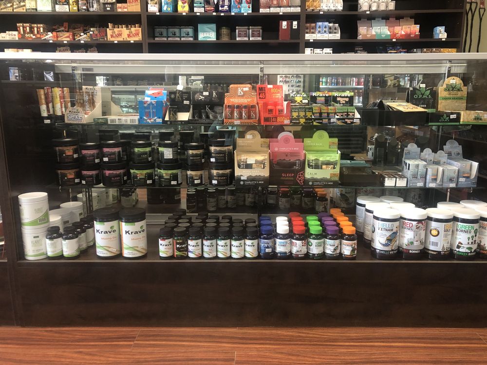 VIP TOBACCO SHOPP - Updated April 2026 - 32 Photos & 11 Reviews - 606 ...
