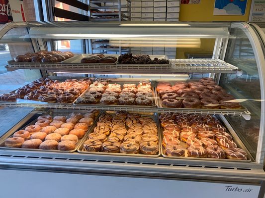 DEE’S DONUTS near 6401 N Durango Dr, Las Vegas, Nevada - 357 Photos ...