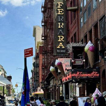 FERRARA BAKERY & CAFE - Updated August 2025 - 3197 Photos & 1953 ...