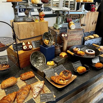 JAPONAISE BAKERY AND CAFE - Updated April 2025 - 677 Photos & 561 ...