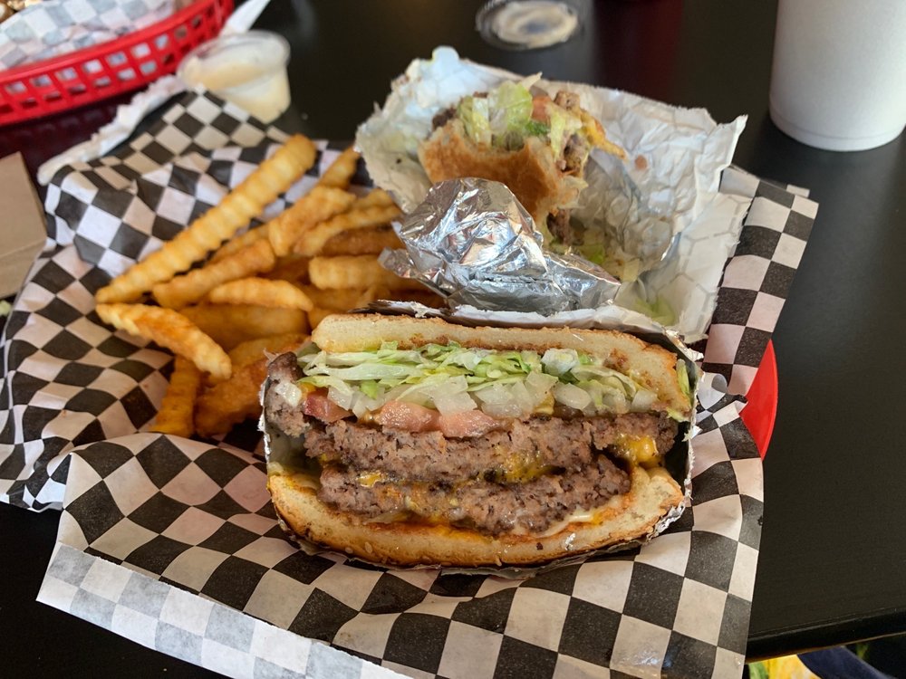 WEEKEND DREAMS BURGERS & GRILL - Updated June 2025 - 330 Photos & 474 ...