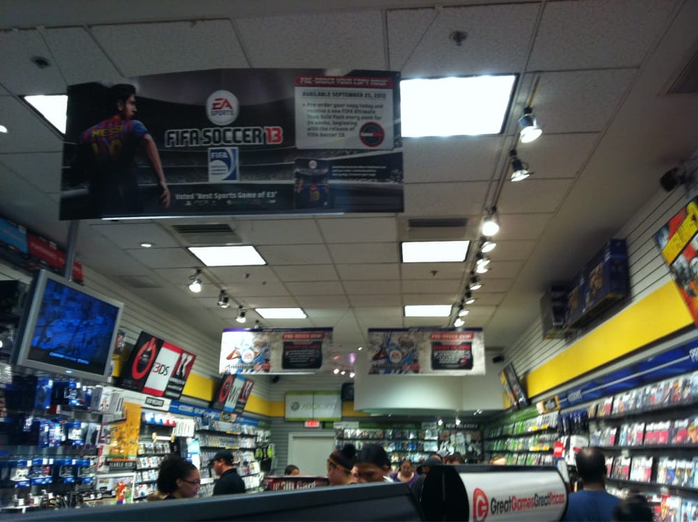 GAMESTOP - 242 Lehigh Valley Mall, Whitehall, Pennsylvania, United ...