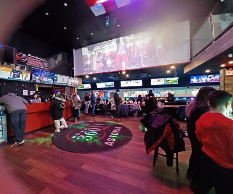 BOWL 360 ASTORIA - Updated October 2024 - 210 Photos & 293 Reviews - 19 ...