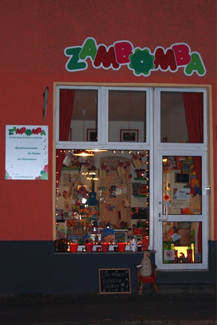 ZAMBOMBA - Updated August 2024 - 20 Photos - Florastr. 40, Berlin ...