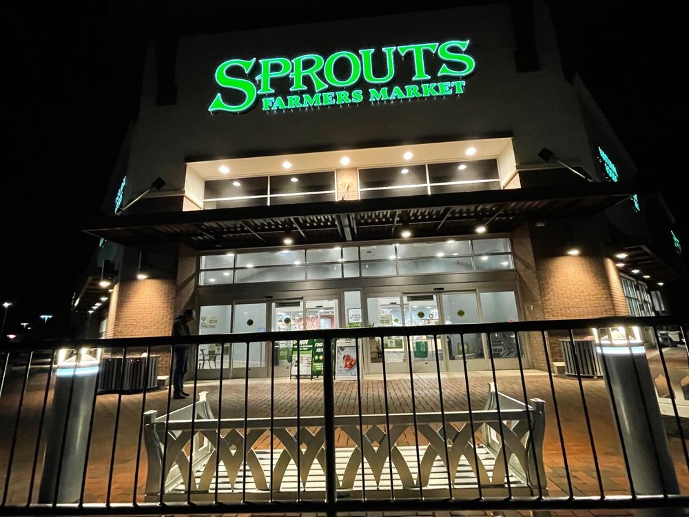 SPROUTS FARMERS MARKET - 223 Photos & 90 Reviews - 313 Madonna Rd, San ...