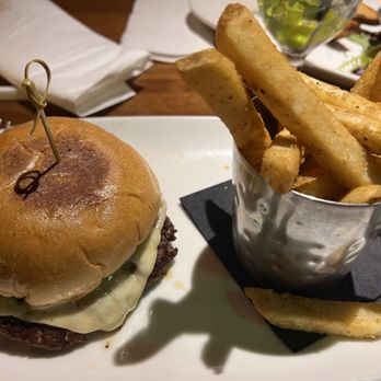 THREE BIRDS TAVERN - Updated December 2025 - 459 Photos & 578 Reviews ...