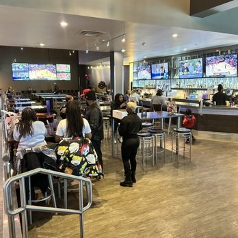 MAIN EVENT WARRENVILLE - Updated July 2025 - 148 Photos & 283 Reviews ...