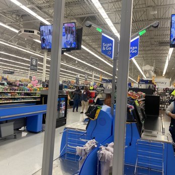 Walmart Supercenter - 445 Photos & 323 Reviews - Department Stores ...