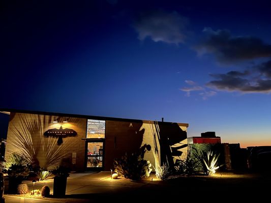 RAVEN’S VIEW - Updated November 2025 - 356 Photos & 280 Reviews - 42016 ...