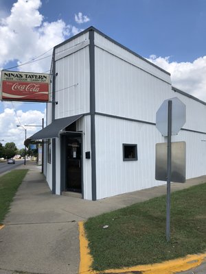 NINAS BAR - Updated September 2024 - 1305 Lafayette Ave, Terre Haute ...