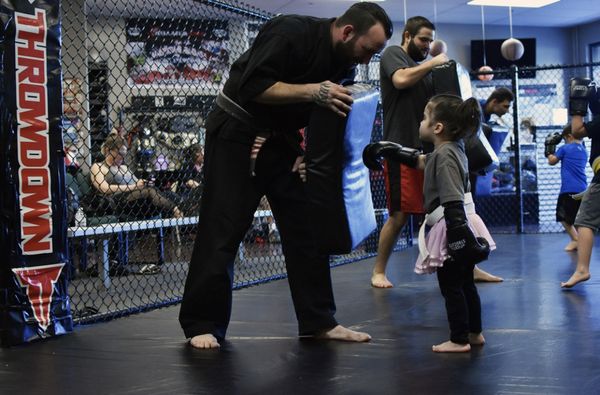 FIGHT SYNDICATE MIXED MARTIAL ARTS AND FITNESS - 33 Photos & 21 Reviews ...