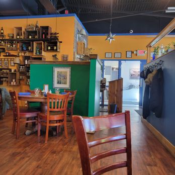 BLUE WINDOW BISTRO - Updated February 2026 - 129 Photos & 248 Reviews ...