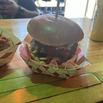 CHICAGO’S DOG HOUSE - Updated October 2024 - 535 Photos & 611 Reviews ...