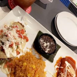 XCLUSIVE MEXICAN KITCHEN - Updated September 2025 - 612 Photos & 525 ...
