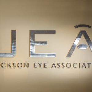 JACKSON EYE ASSOCIATES PLLC - Updated October 2025 - 1026 Baptist Cir ...