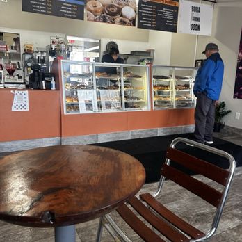 DANNYS DONUT SHOP - Updated June 2025 - 40 Photos & 40 Reviews - 1365 N ...