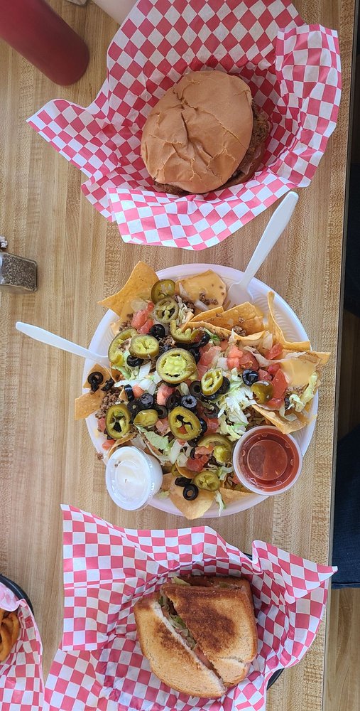 THE BARN GRILL - Updated December 2025 - 22 Reviews - 4906 Fm1417 S ...