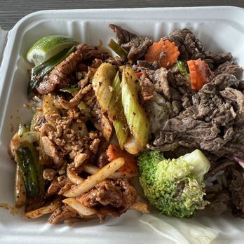 THAI GINGER - REDMOND - 204 Photos & 377 Reviews - 16480 NE 74th St ...