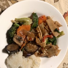 STICKY RICE CAFE - 472 Photos & 375 Reviews - 2810 International Blvd ...